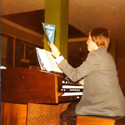 Cover Song | Gulbransen Organ - "The Way We Were" (1979) by Tony ...